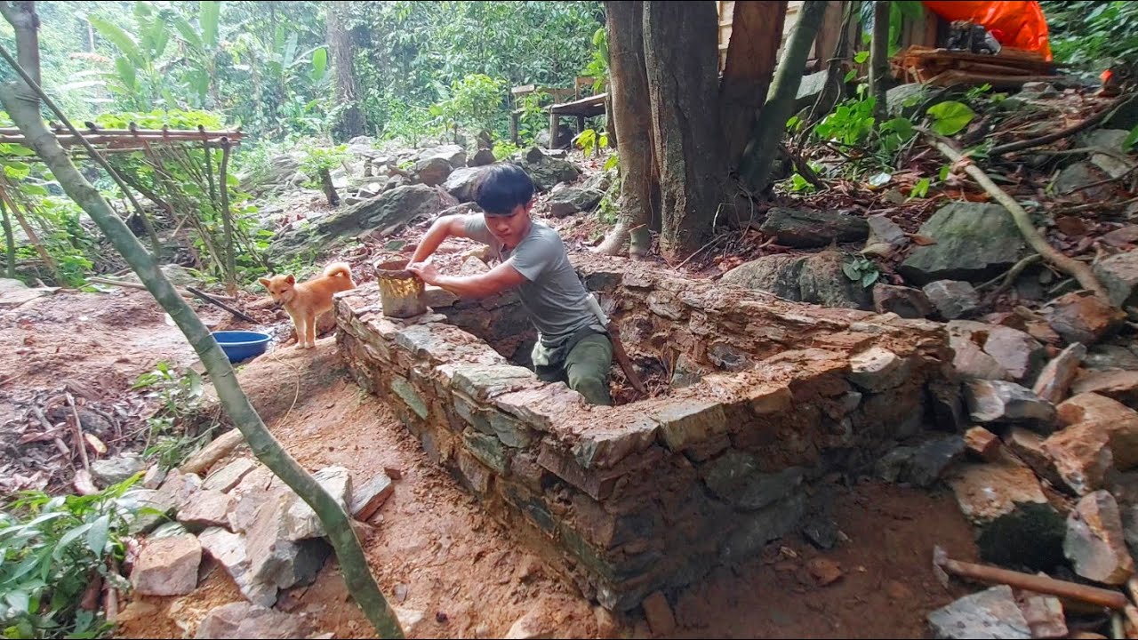 One year alone in the forest: Crafting a natural stone & earth toilet