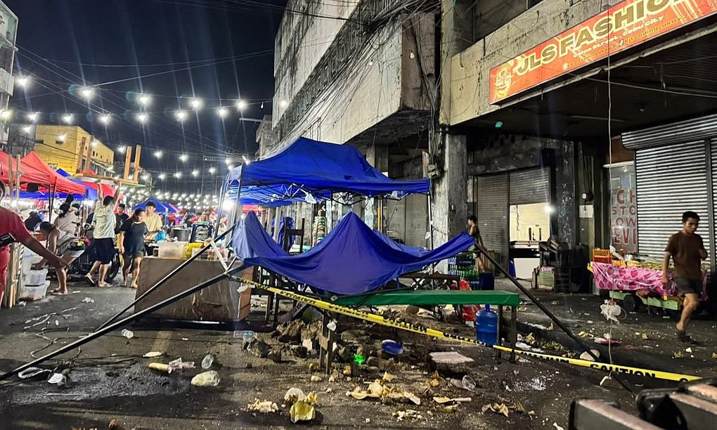 Philippines quake toll rises to 69 as injured overwhelm hospitals