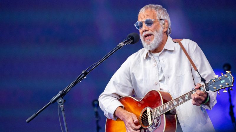 Cat Stevens postpones US book tour dates over visa issues
