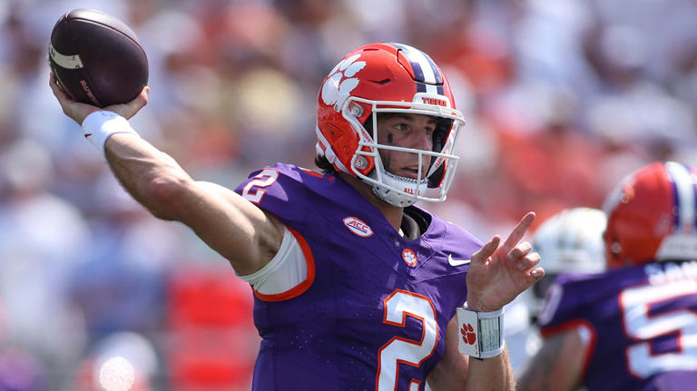 Clemson QB Cade Klubnik on track to return for Duke game