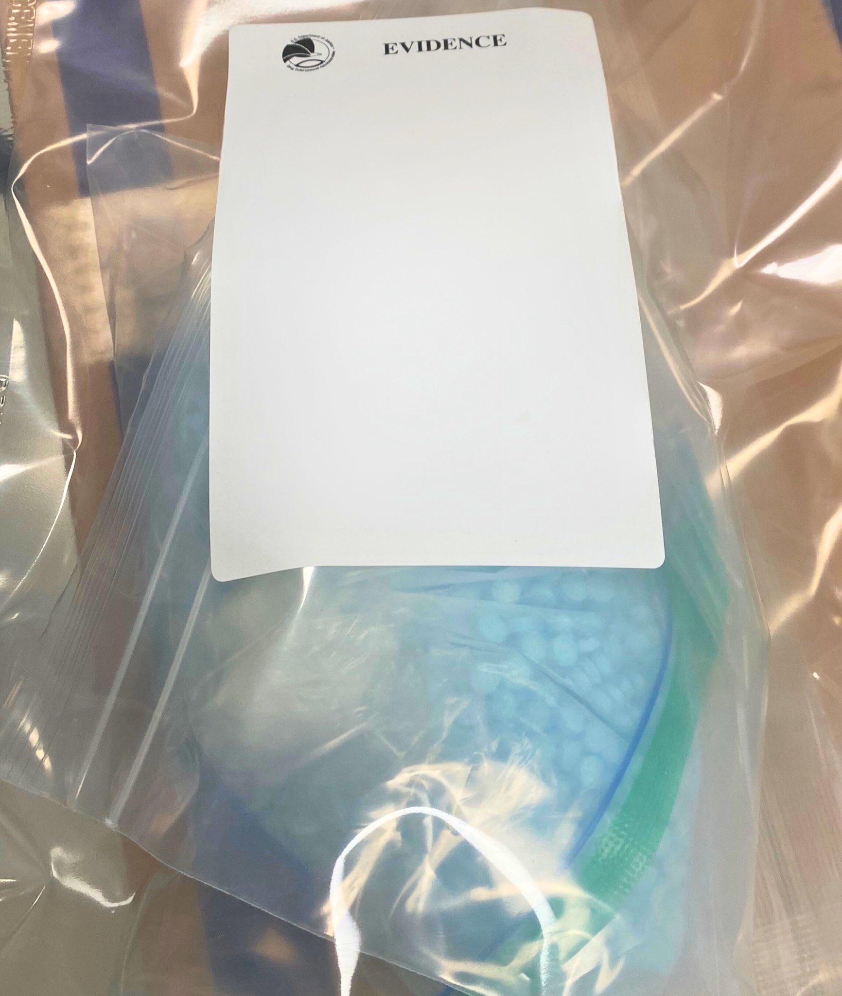 DEA incauta 5,000 pastillas falsificadas que contenías carfentanilo en ...