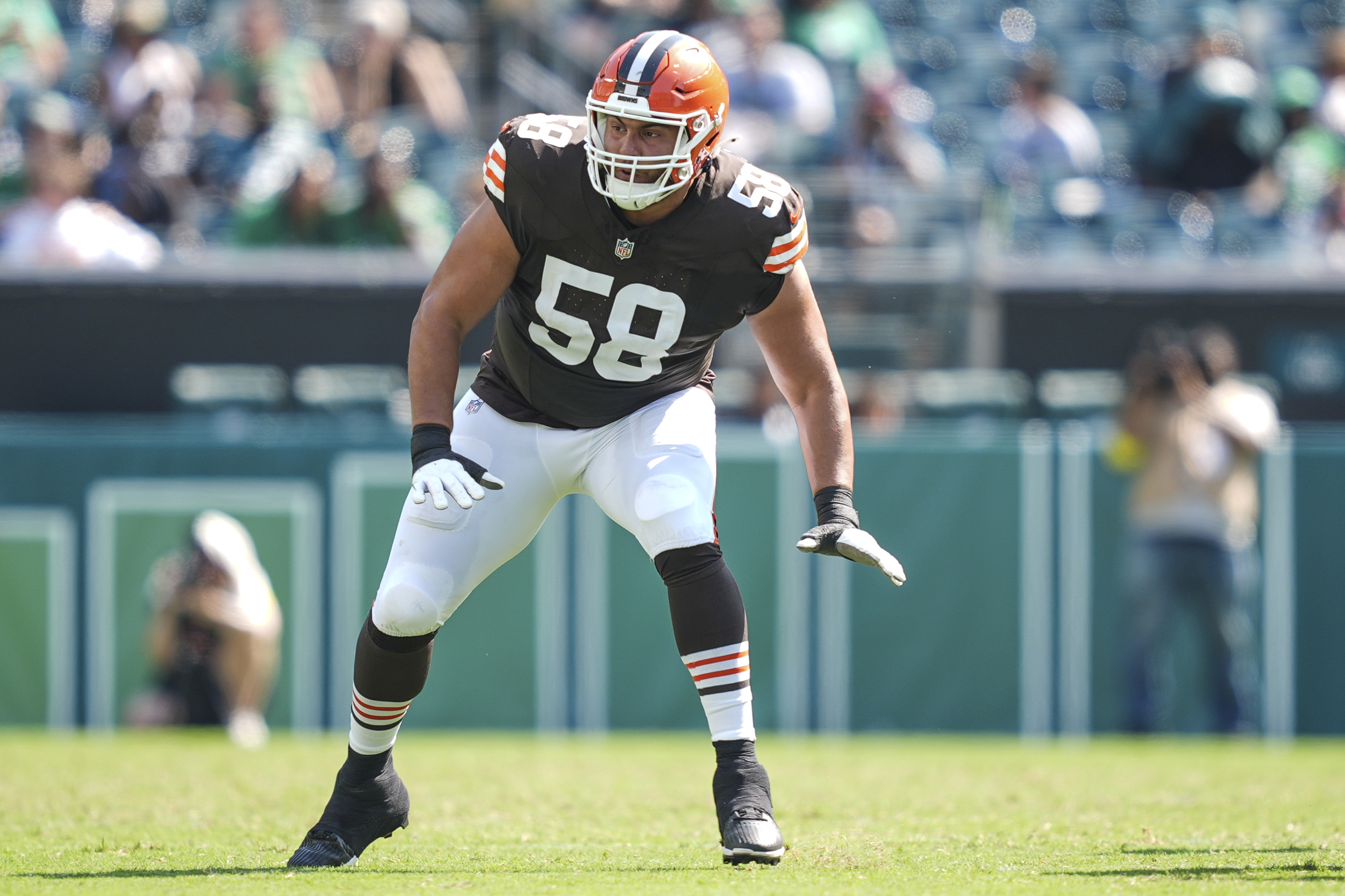 Patriots sign offensive linemen Sebastian Gutierrez, Andrew Rupcich to ...