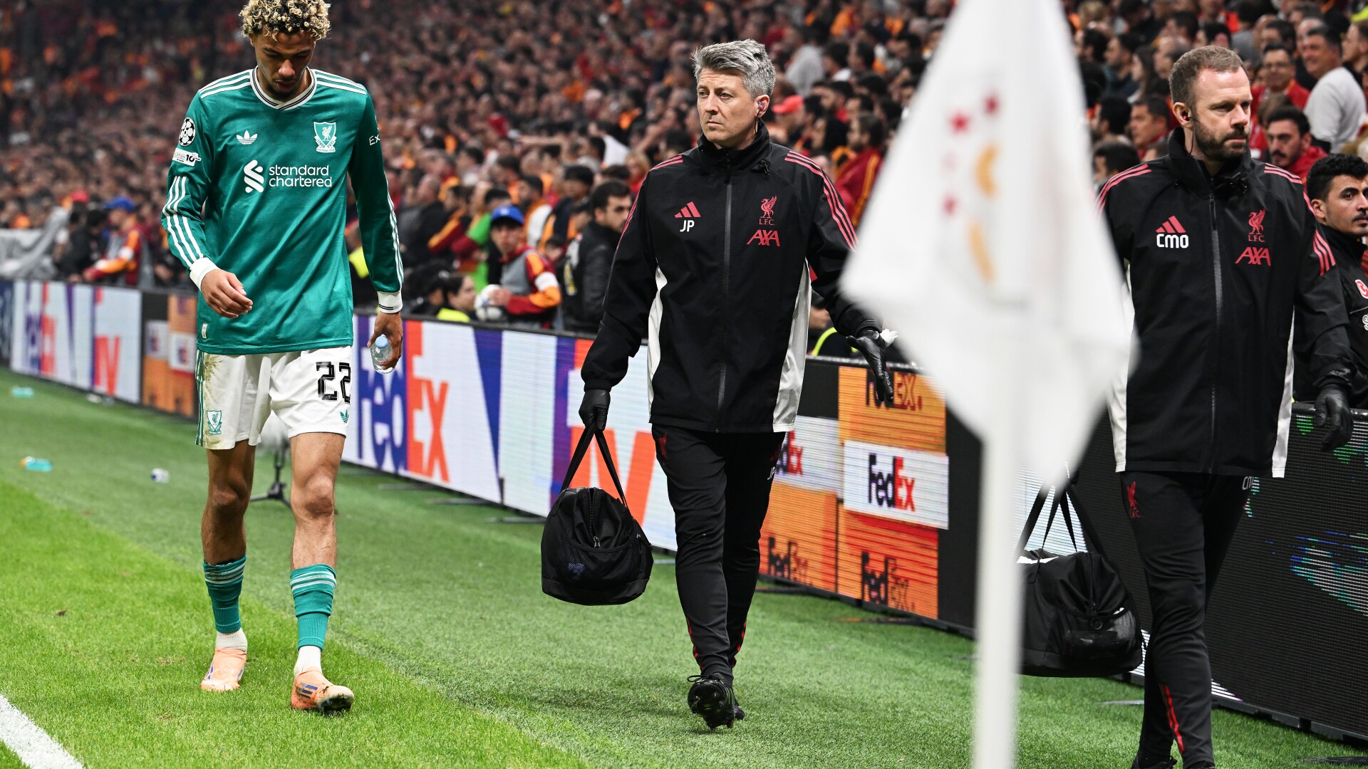 Hugo Ekitike injury news — Liverpool release update on striker