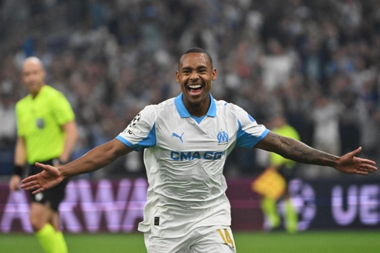 VIDÉO. OM - Ajax : Igor Paixao marque ses deux premiers buts avec ...