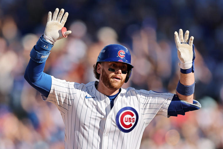 Cubs' back-to-back jacks beat Padres to start MLB playoffs: Highlights