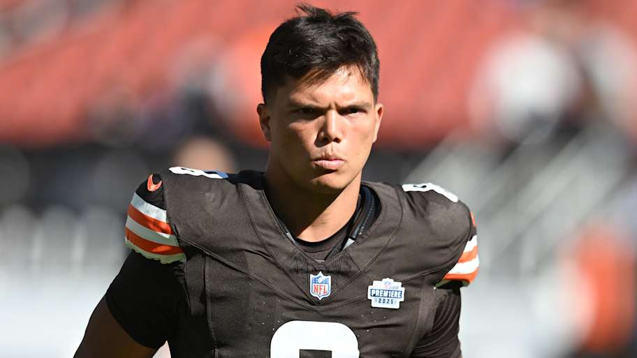 Pro Duck Dillon Gabriel tabbed for his first NFL start, though in a ...