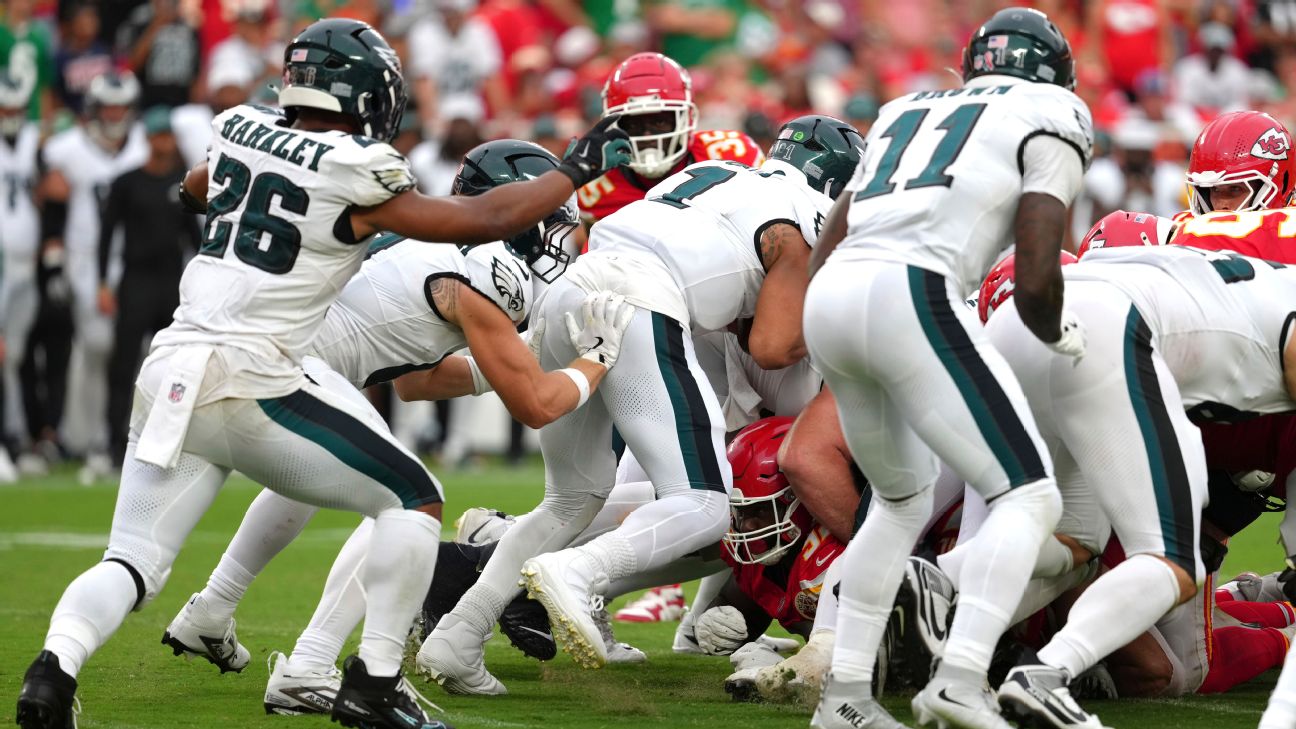 NFL EVP Vincent says officiating tush push remains 'difficult'