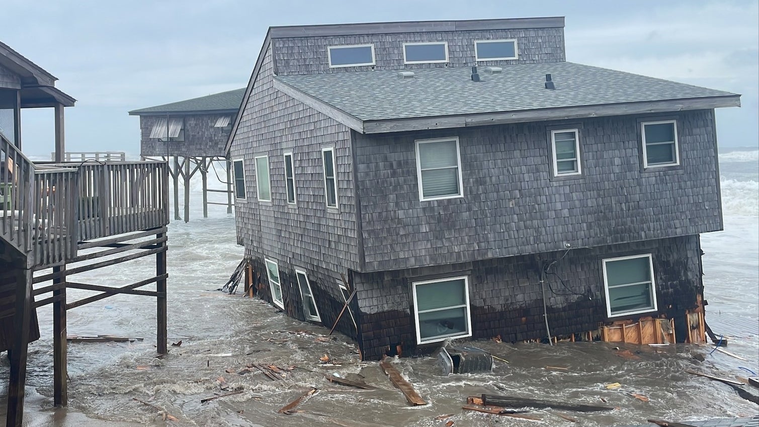 Powerful nor'easter to 'bomb' out with heavy snow, winter storm alerts ...