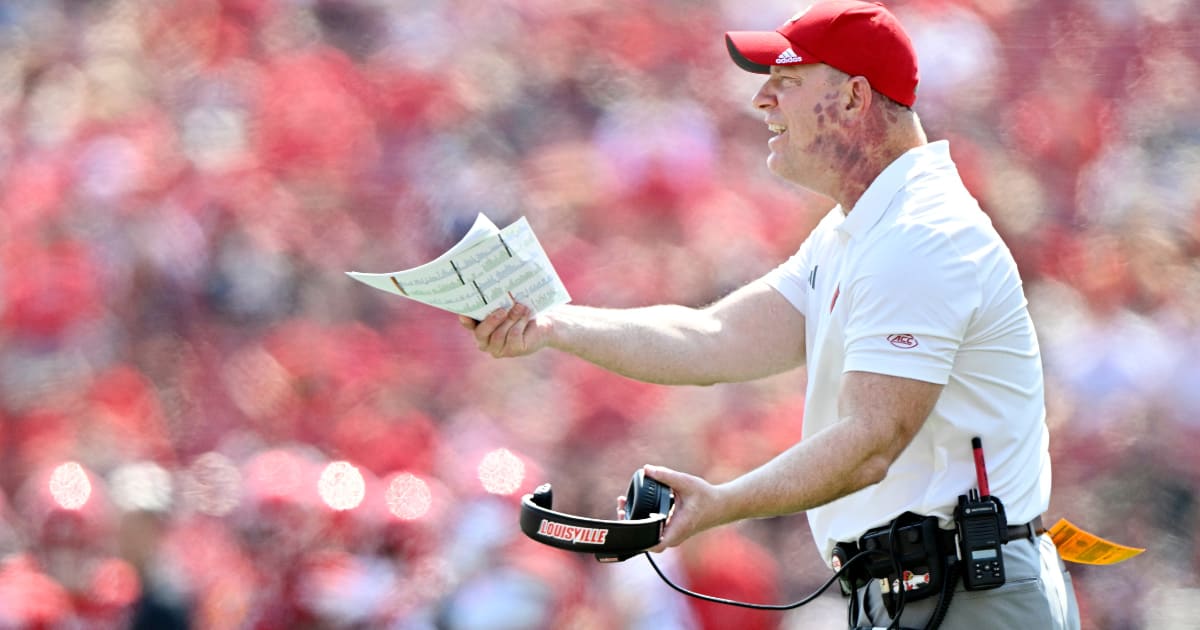 Jeff Brohm addresses his feelings on Louisville not being ranked ...