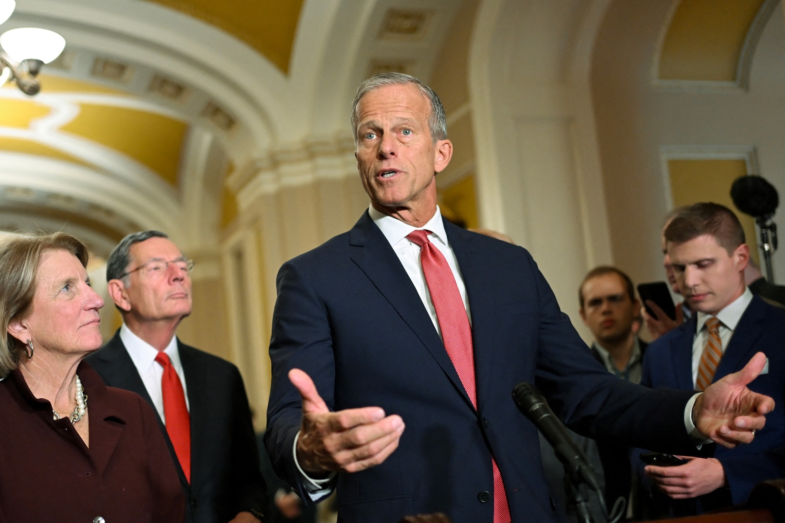 The 2 failed Senate votes leading up to federal government shutdown