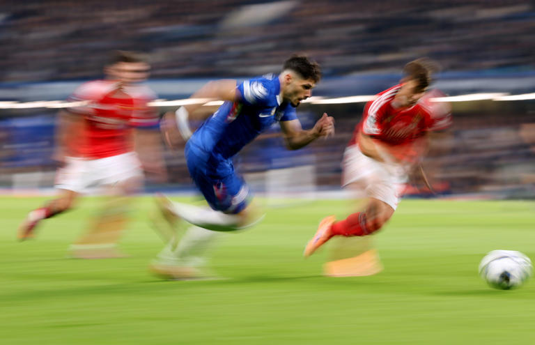 Chelsea vs Benfica live: Hosts cling on to win Champions League clash ...