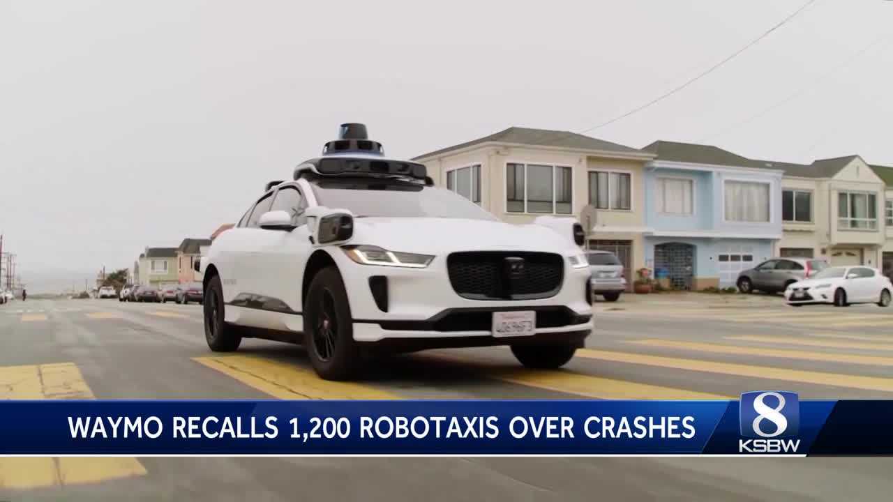 California police pull over a self-driving Waymo for an illegal U-turn ...