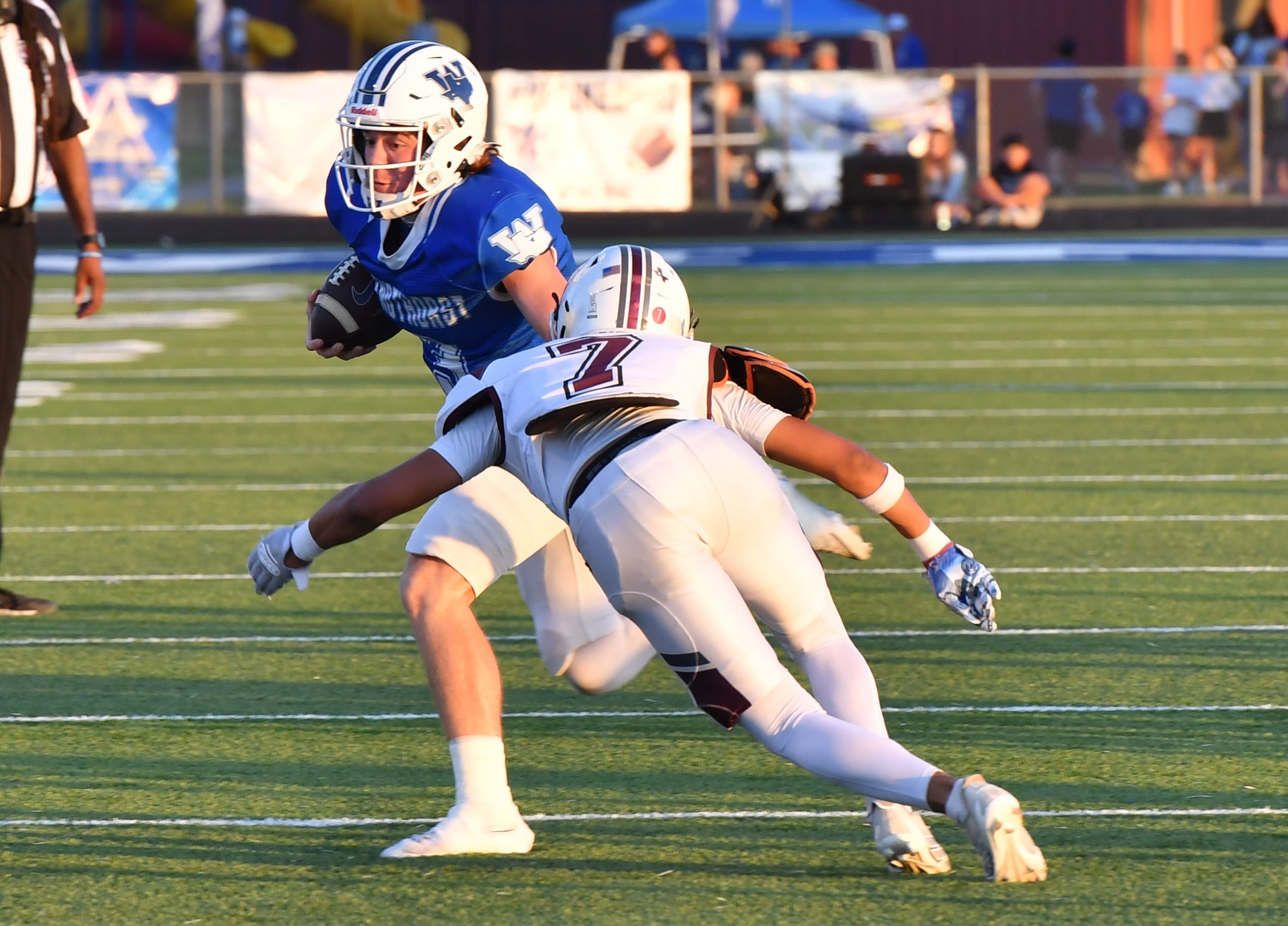 Vernon football's Payne, Windthorst's Belcher lead 32 on Week 6 Honor Roll