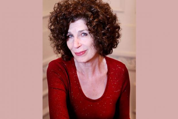 World-renowned opera singer named patron of chamber chorus