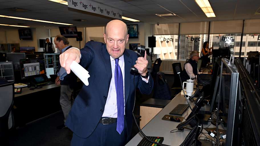 Mad Money host Jim Cramer needed security during 2021 GameStop surge