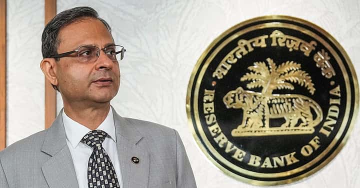 RBI MPC Keeps Repo Rate Unchanged On Lower Inflation, High Growth ...