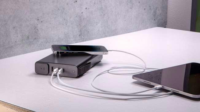 Best Portable Chargers for Phones and Laptops