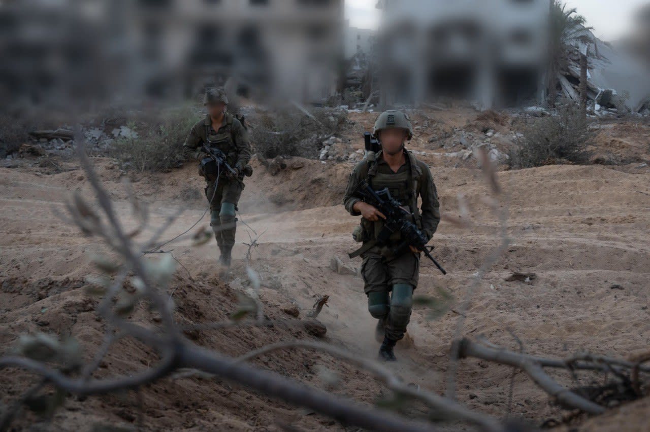 Hamas terrorist disguised as hostage attempts to kidnap IDF soldiers in ...