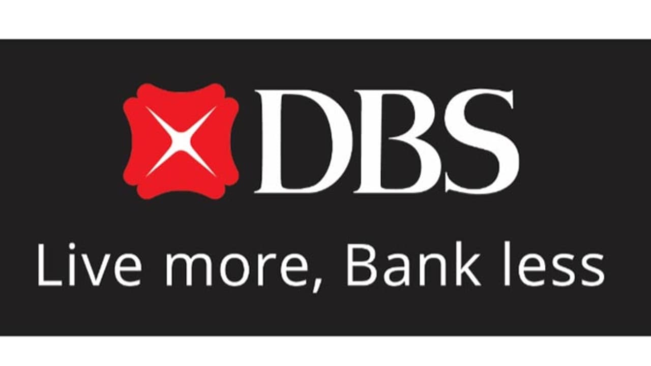 Cash Deposit Limits in Savings Accounts: What You Need to Know