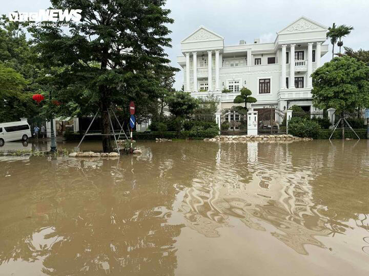 Dự báo thời tiết và tình hình úng ngập của Hà Nội ngày 1/10