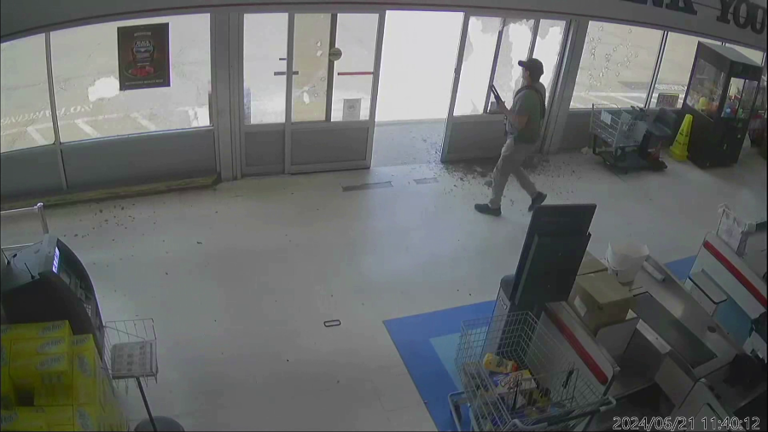 Working4You: Video shows moments of Mad Butcher mass shooting in Fordyce