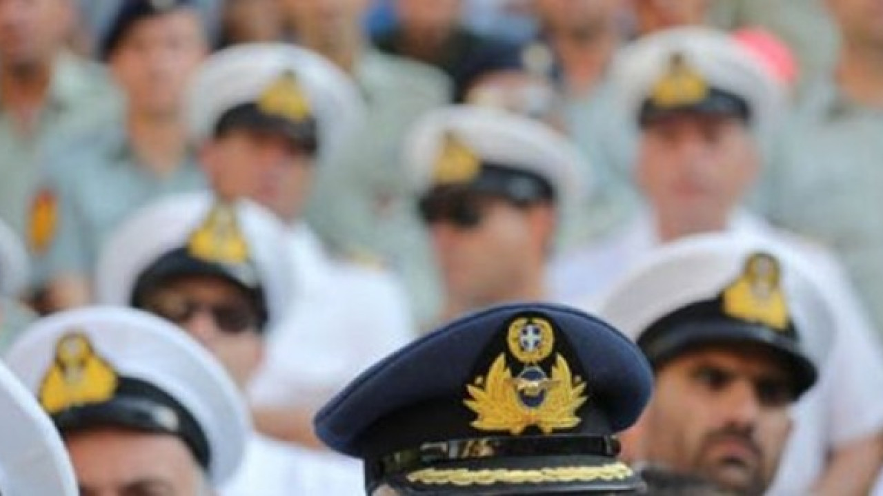 Σε εφαρμογή το νέο μισθολόγιο ενστόλων - Πόσα κερδίζουν ανάλογα με τον ...