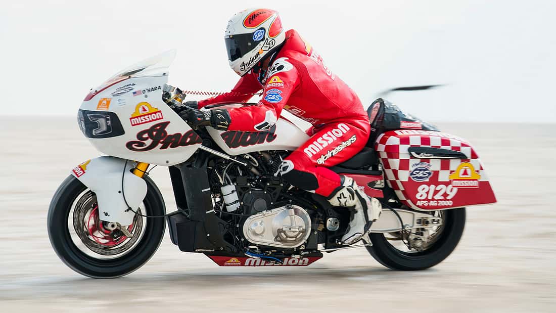 Indian Challenger Race Bagger in Bonneville: 313 km/h mit einem 300 ...