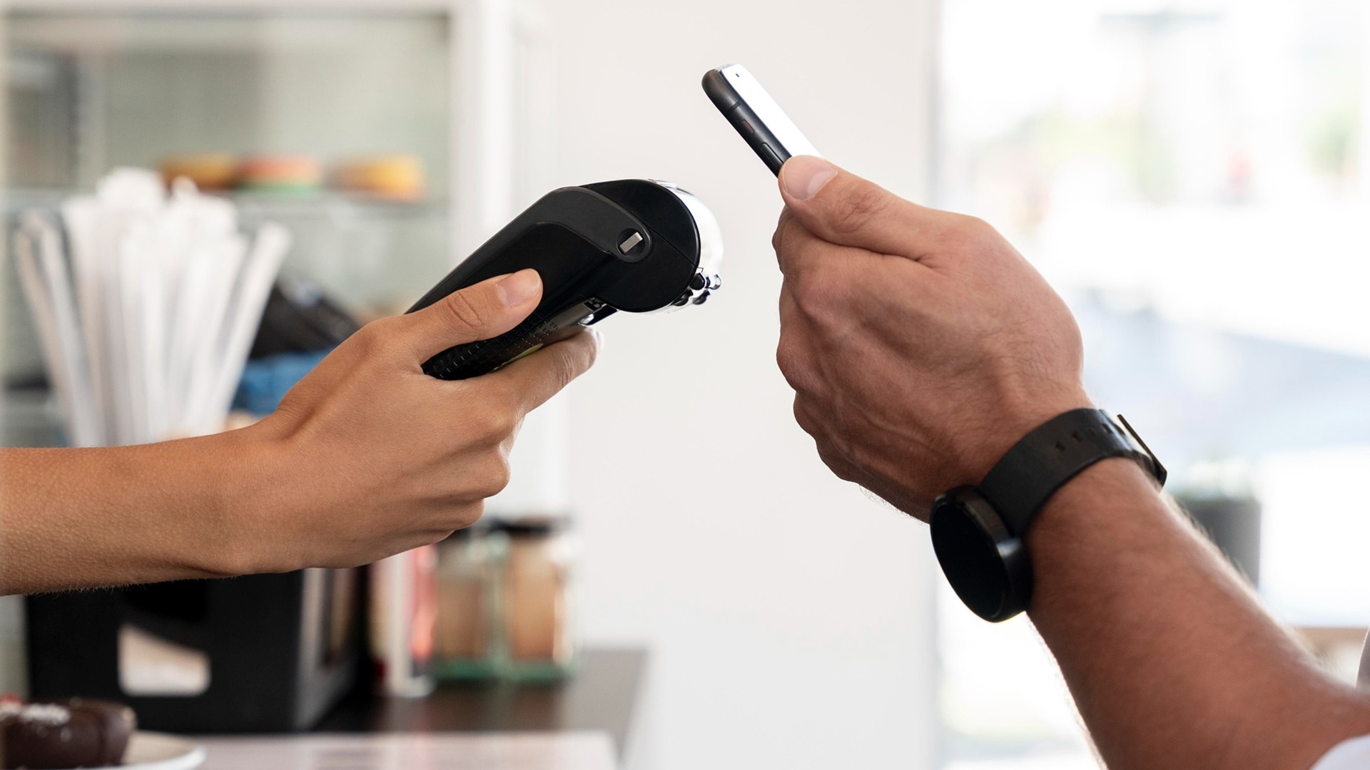 PIN vor dem Ende? Kartenzahlung soll bald ganz anders laufen