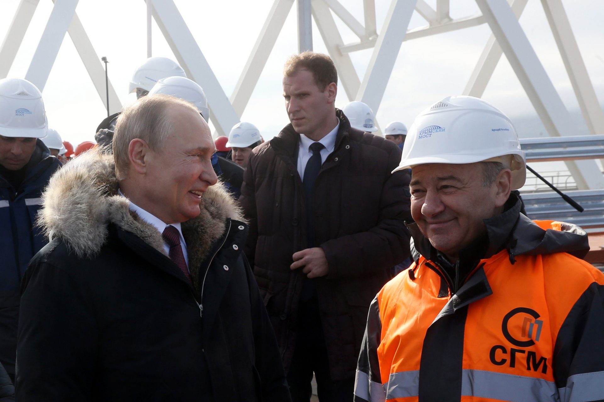 Images capture Russia bolstering key bridge with new defenses