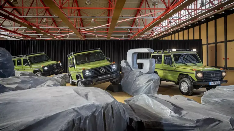 Mercedes Just Confirmed the “Mini G” Launch—An All-Electric Baby G ...