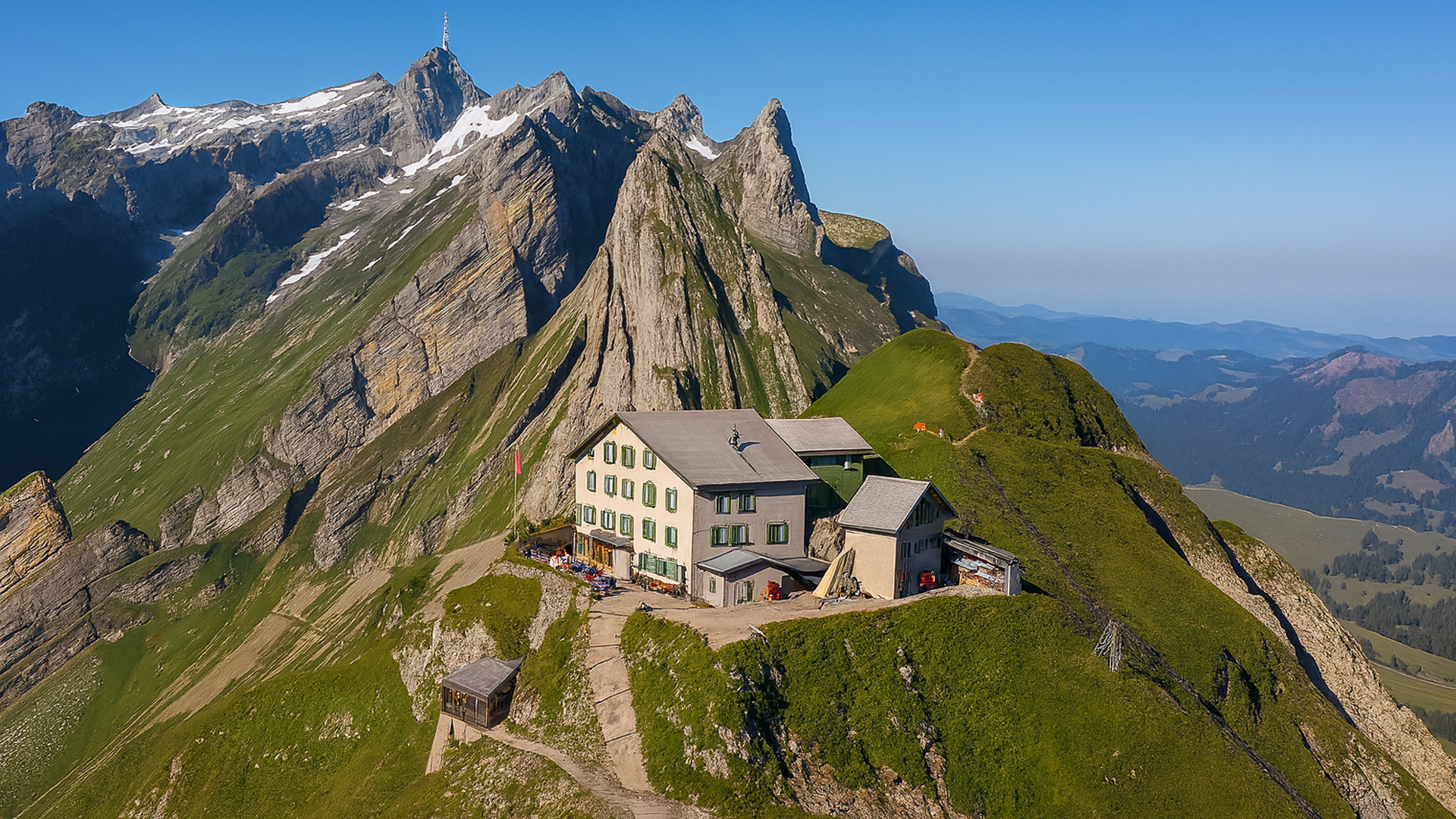De Zwitserse Alpen – Alpenpieken en Berghutten in 4K
