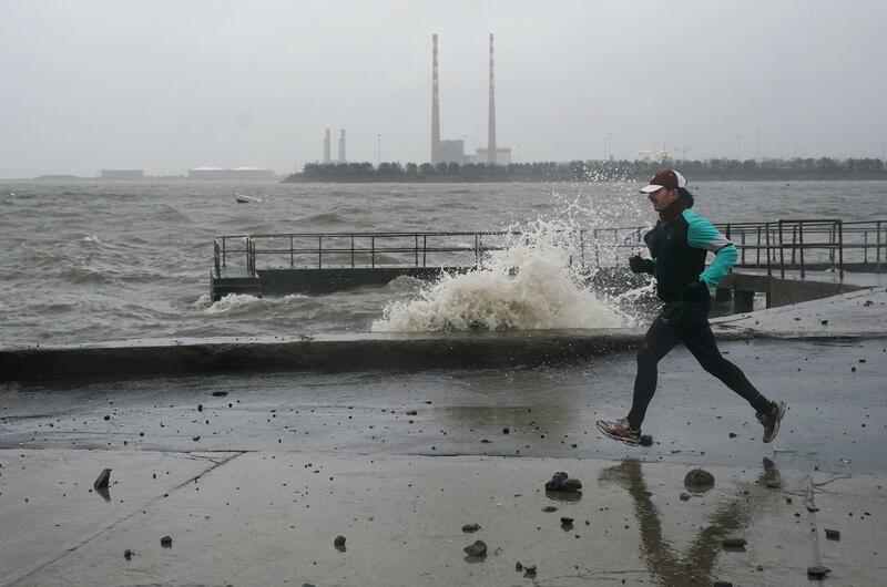 Storm Amy: Nationwide weather warning issued with 'near gale force ...