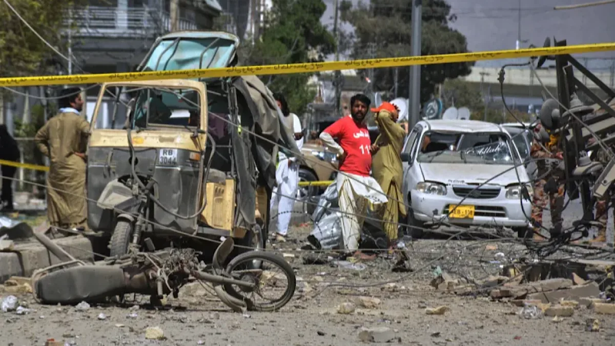Pak: Blast near Frontier Corps headquarters in Quetta kills 10, injures 32