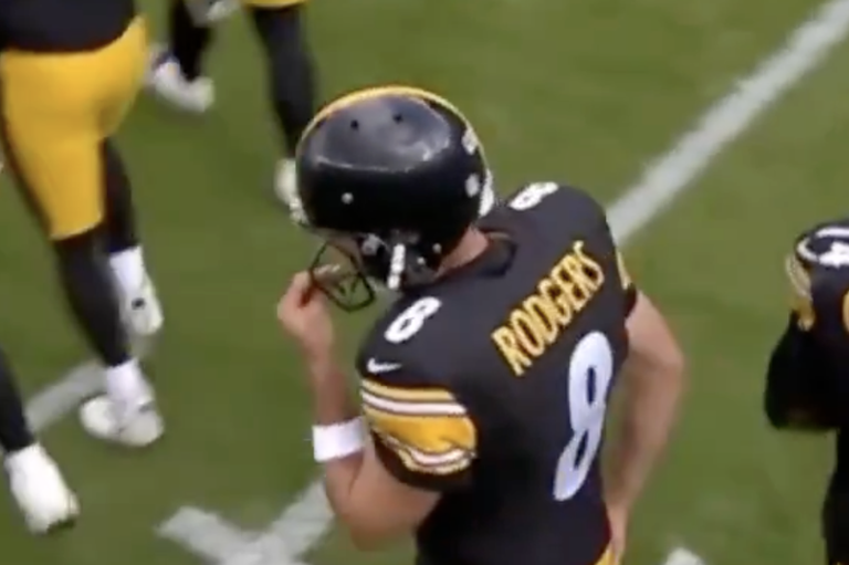 NFL smelling salts rule as Aaron Rodgers spotted taking enormous sniff ...