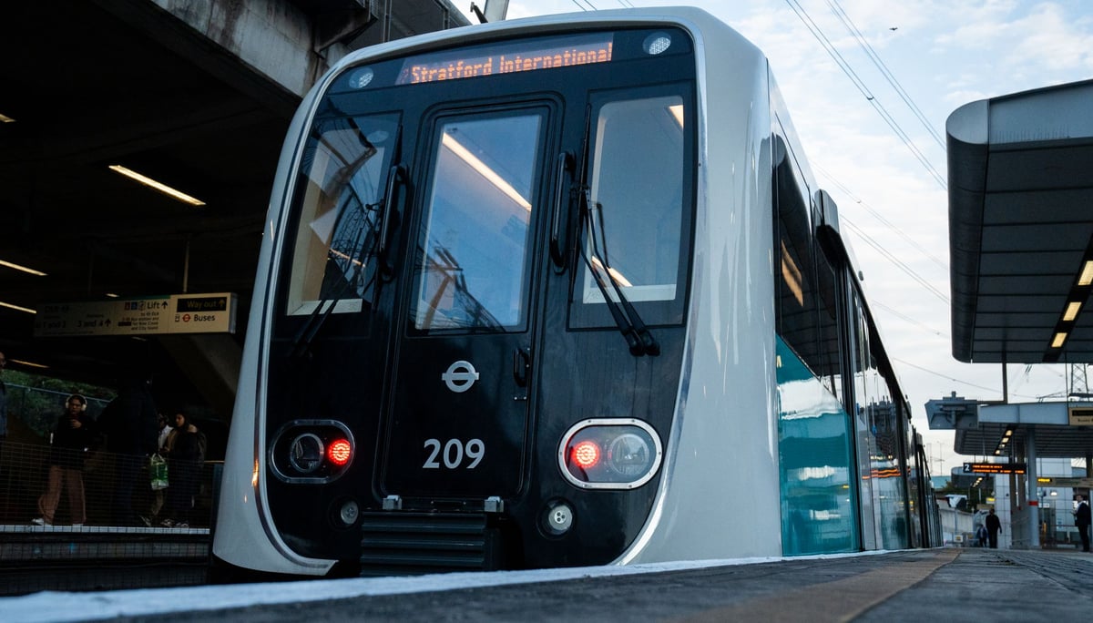 First 'amazing' new DLR train starts running - and passengers can still ...