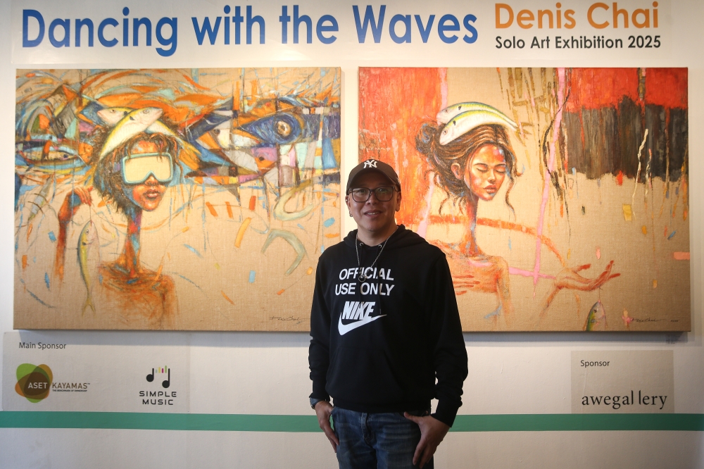 ‘Dancing with the Waves’: Artist Denis Chai captures stateless Bajau ...