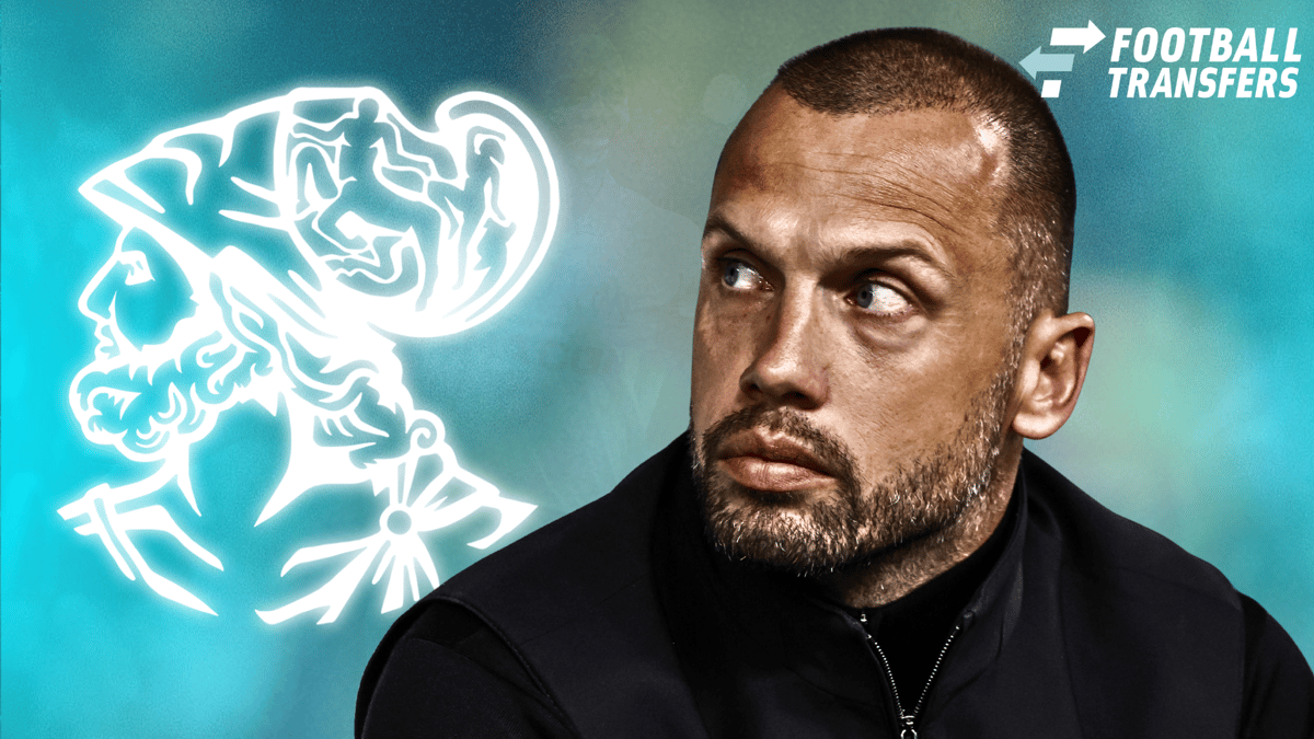 John Heitinga spreekt zich uit over ontslag bij Ajax na blamage