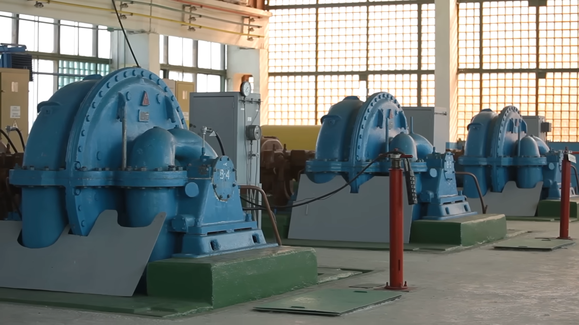 How Do We Lift Sewage Back to the Surface?