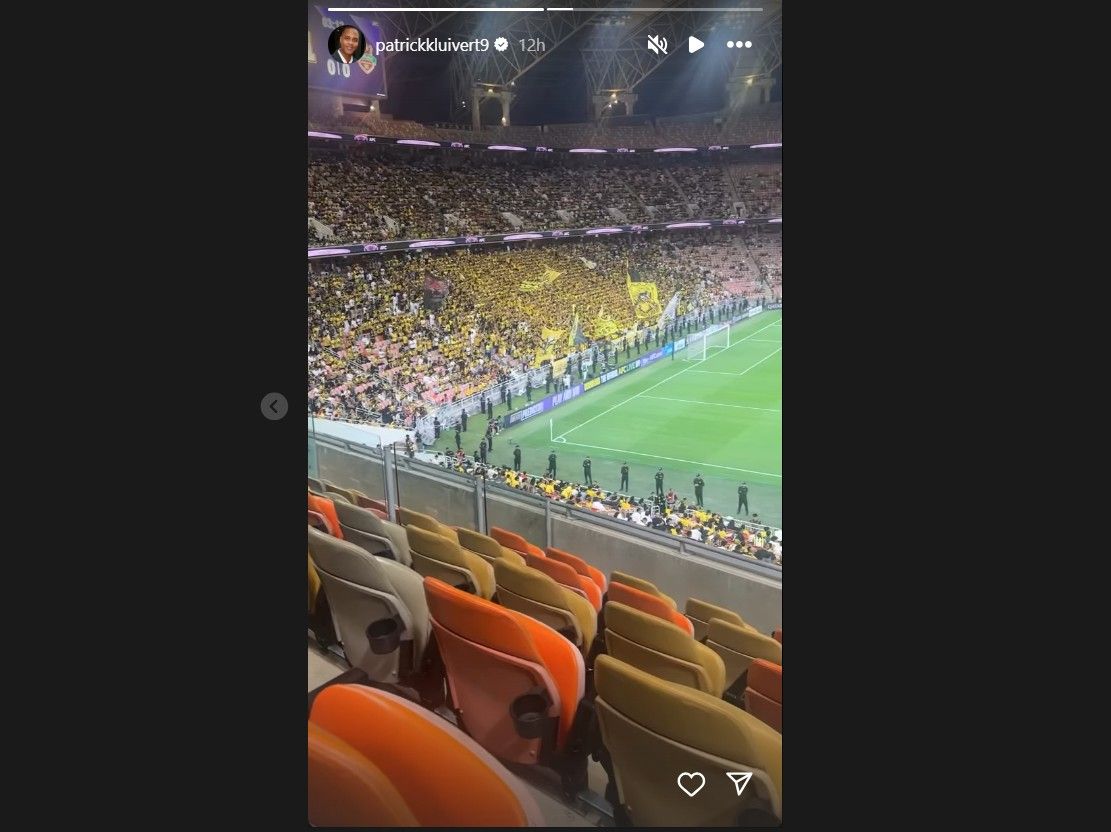Patrick Kluivert dan Denny Landzaat Sudah Lebih Dulu Datangi Venue ...