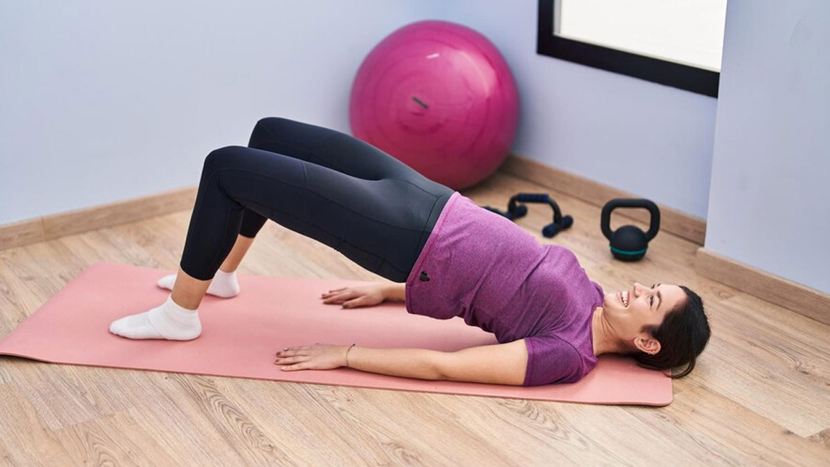 5 Simple Pelvic Floor Exercises Doctor Says Every Woman Should Do