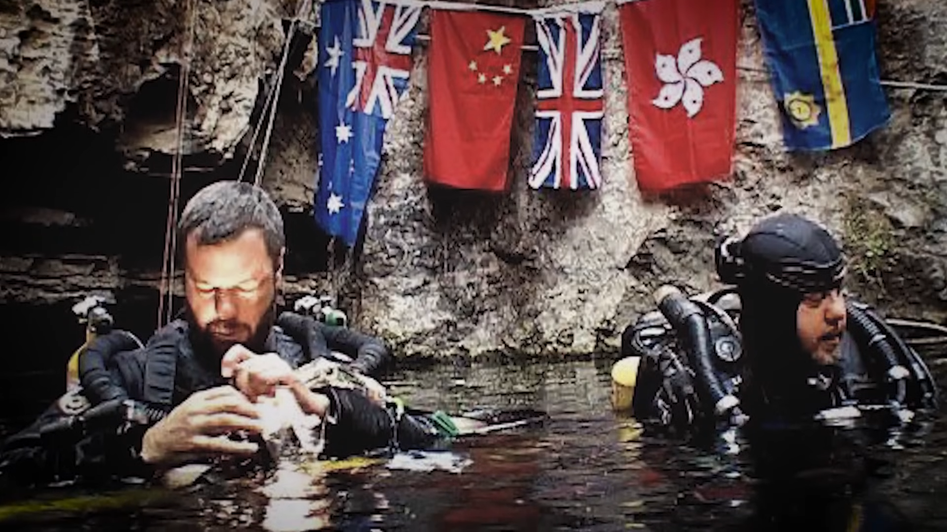 How One Diver Died Trying to Recover Another Body