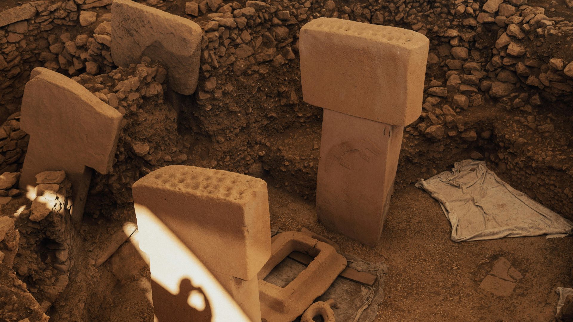 This statue hidden for 12,000 years could rewrite the history of ...