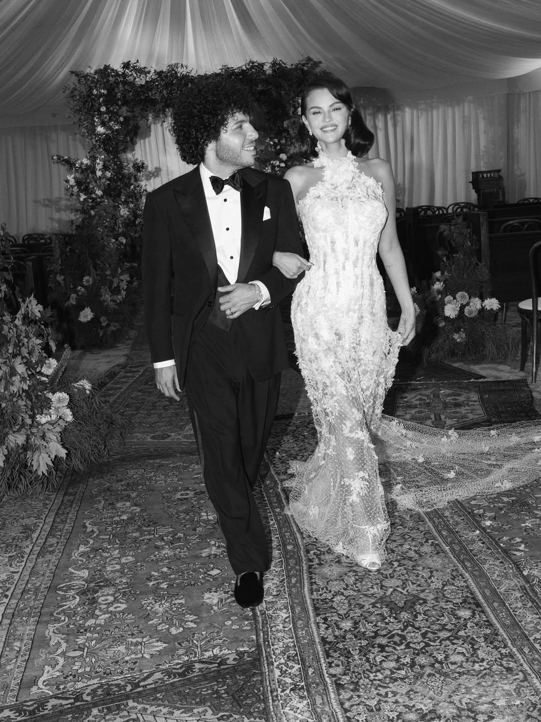 Selena Gomez e Benny Blanco, foto e segreti del matrimonio da favola ...