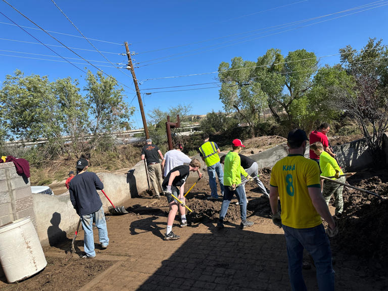 Man found alive days after deadly Arizona flood