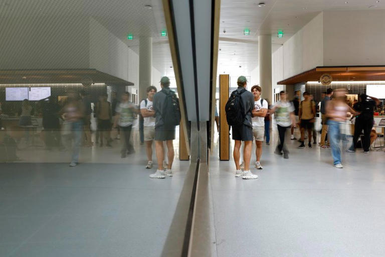 UW-Madison is changing its financial aid process. Here’s what to know.