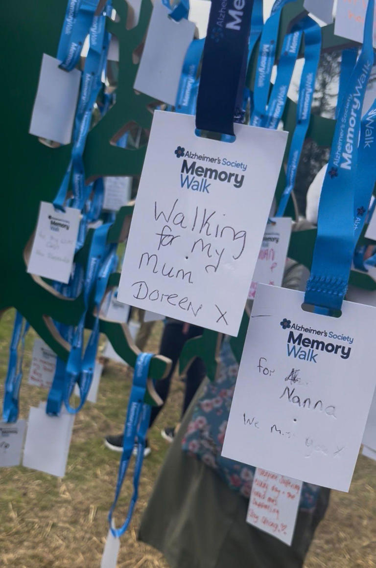 Brave Casey tackles memory walk for Alzheimer's Research