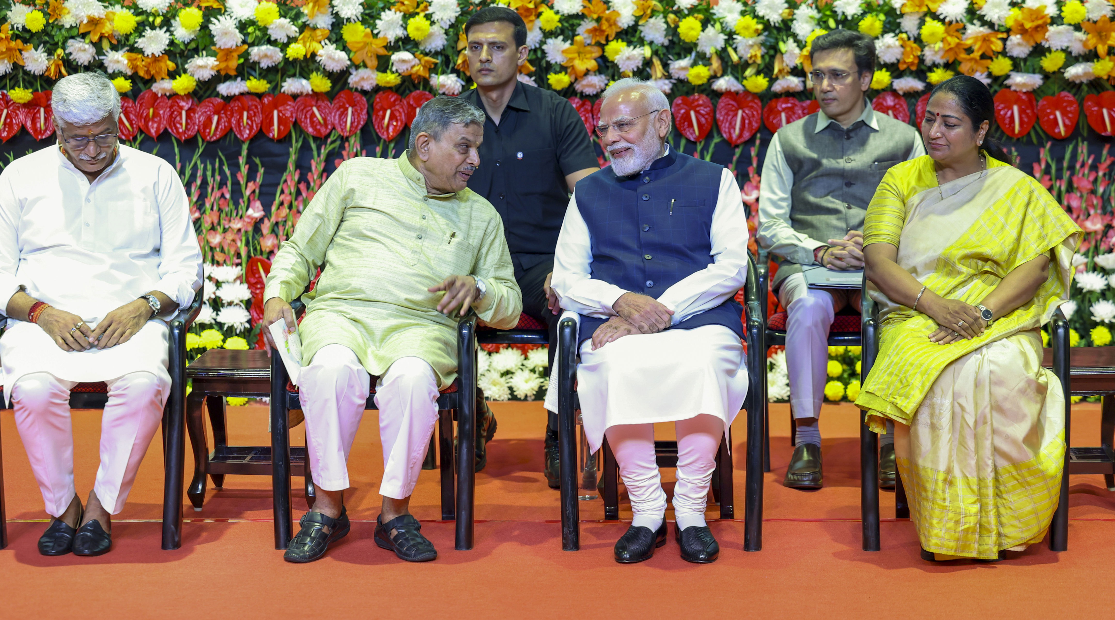 Congress reminds PM Modi of Sardar Patel's observations on RSS