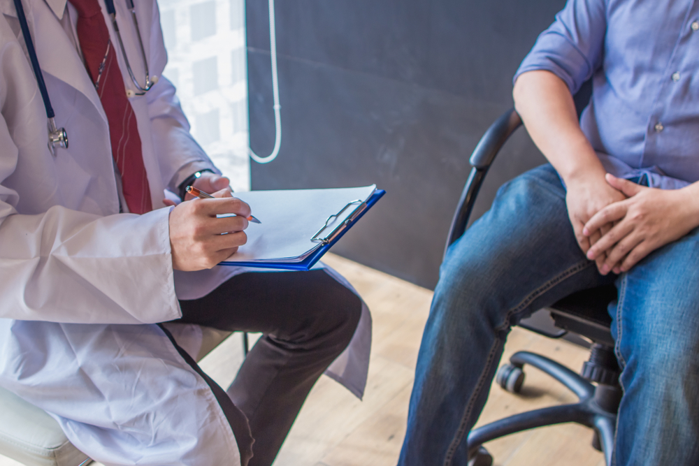 Cancer doctors reveal the 13 symptoms they never ignore