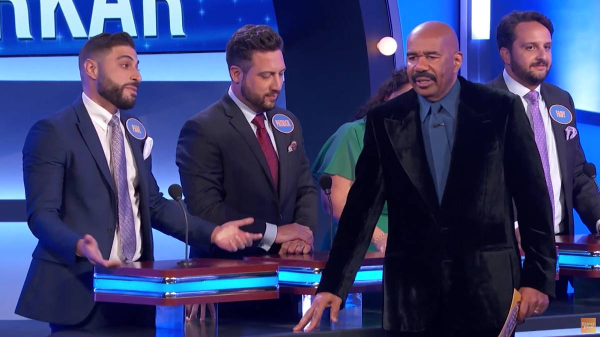 'Family Feud' contestant answers in haste and celebrates too early — it ...