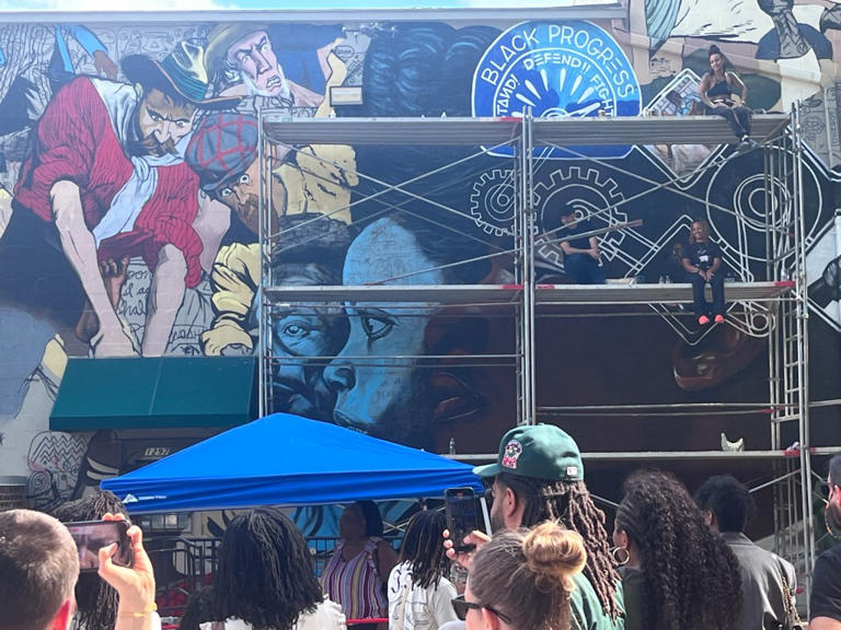 Fabian Williams' mural commemorates 1906 Atlanta race massacre